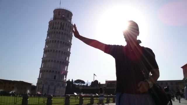 ピサの斜塔はなぜ傾いた？歴史的建造物に学ぶ人生の目的の大切さ - くもりのち晴れめでぃあ